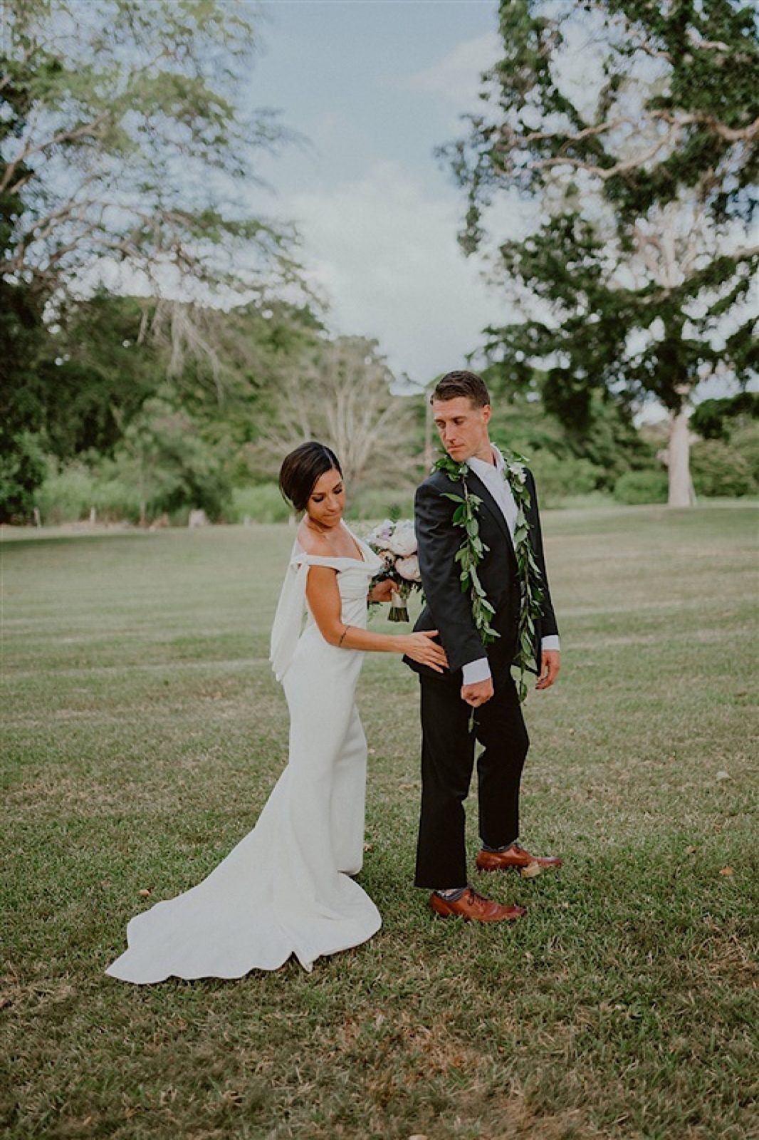 Dillingham Ranch Wedding | Oahu, Hawaii - Chelsea Abril Photography
