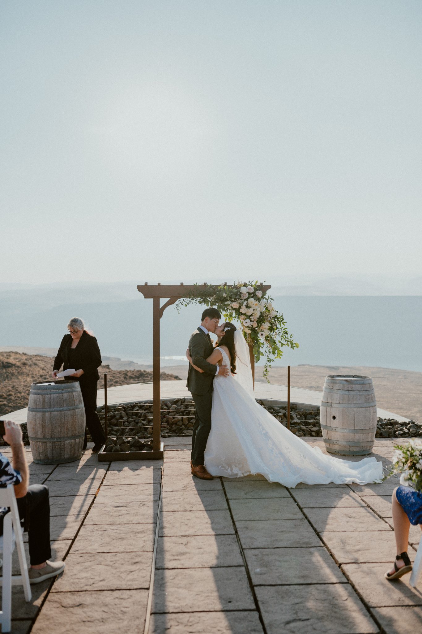 Cave B Inn, Washington - Chelsea Abril Photography